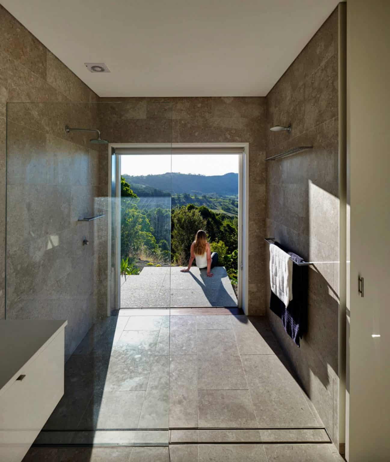 33 Of The Most Amazingly Luxurious Walk-In Shower Design Ideas