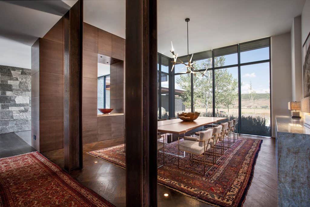 Breathtaking modern home nested in the snow-capped mountains of Utah