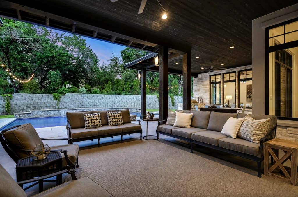 This stunning Texas farmhouse perfectly blends modern and rustic design