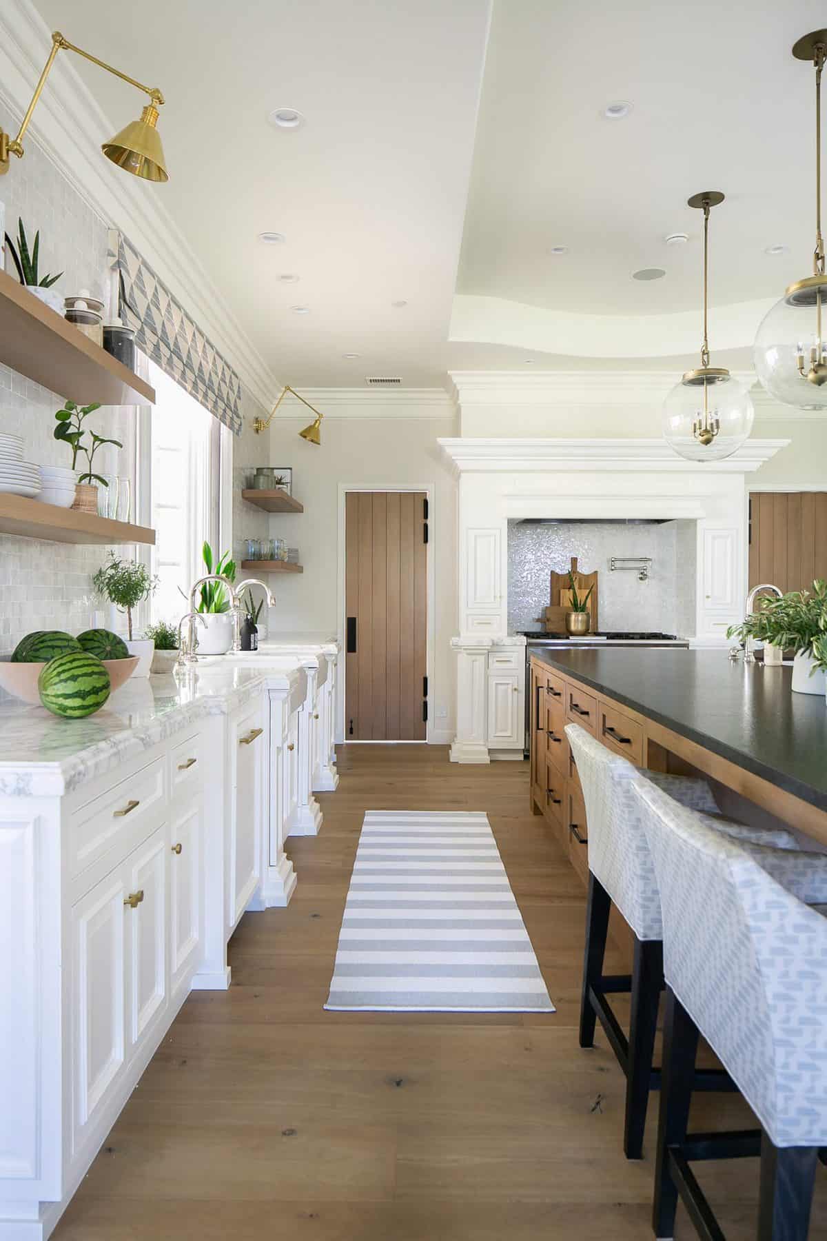 Tour a breathtaking home with a modern farmhouse vibe in Coto de Caza