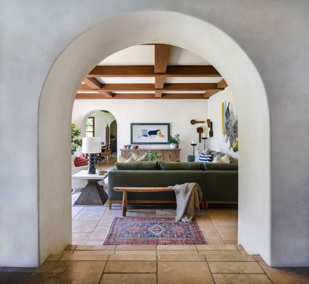 Tour this absolutely beautiful Spanish Colonial design in Laguna Niguel
