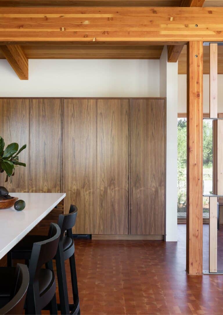 An organic modern home frames breathtaking mountain views in Oregon