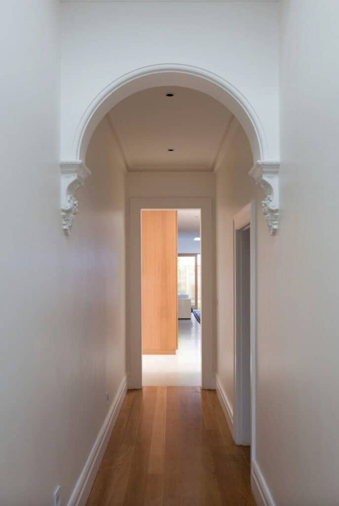 This Victorian terrace house opens to nature in Australia’s Bondi Beach
