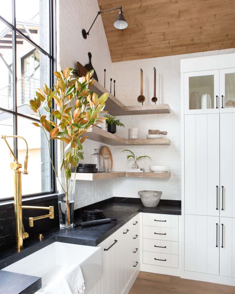 Inside the most gorgeous Napa Valley inspired farmhouse in Arizona