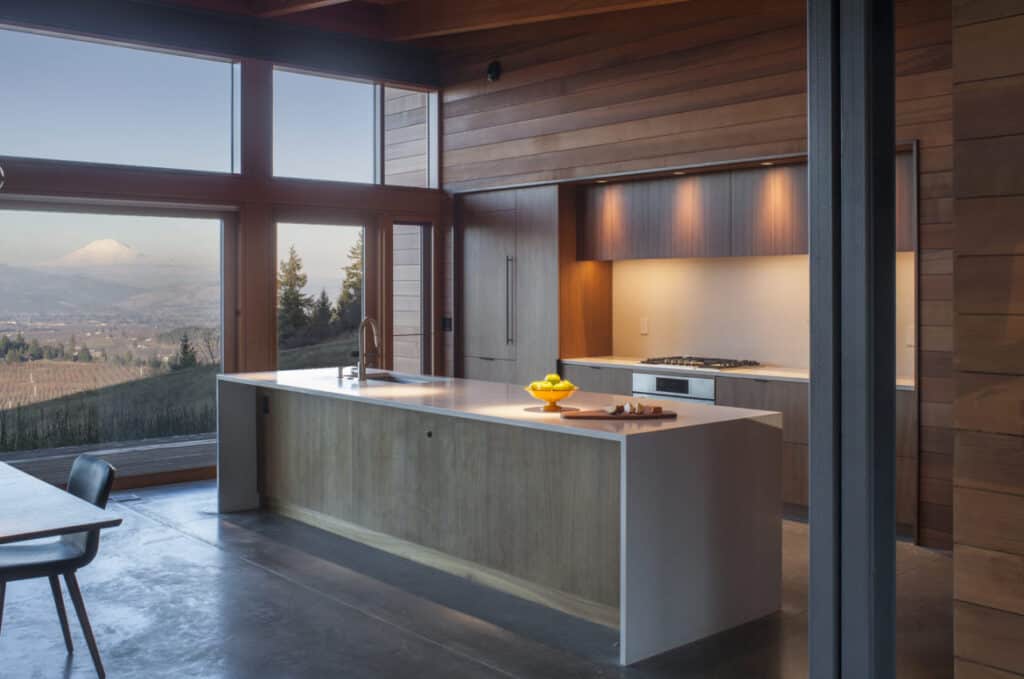 A beautiful Oregon home offers breathtaking views over Hood River Valley