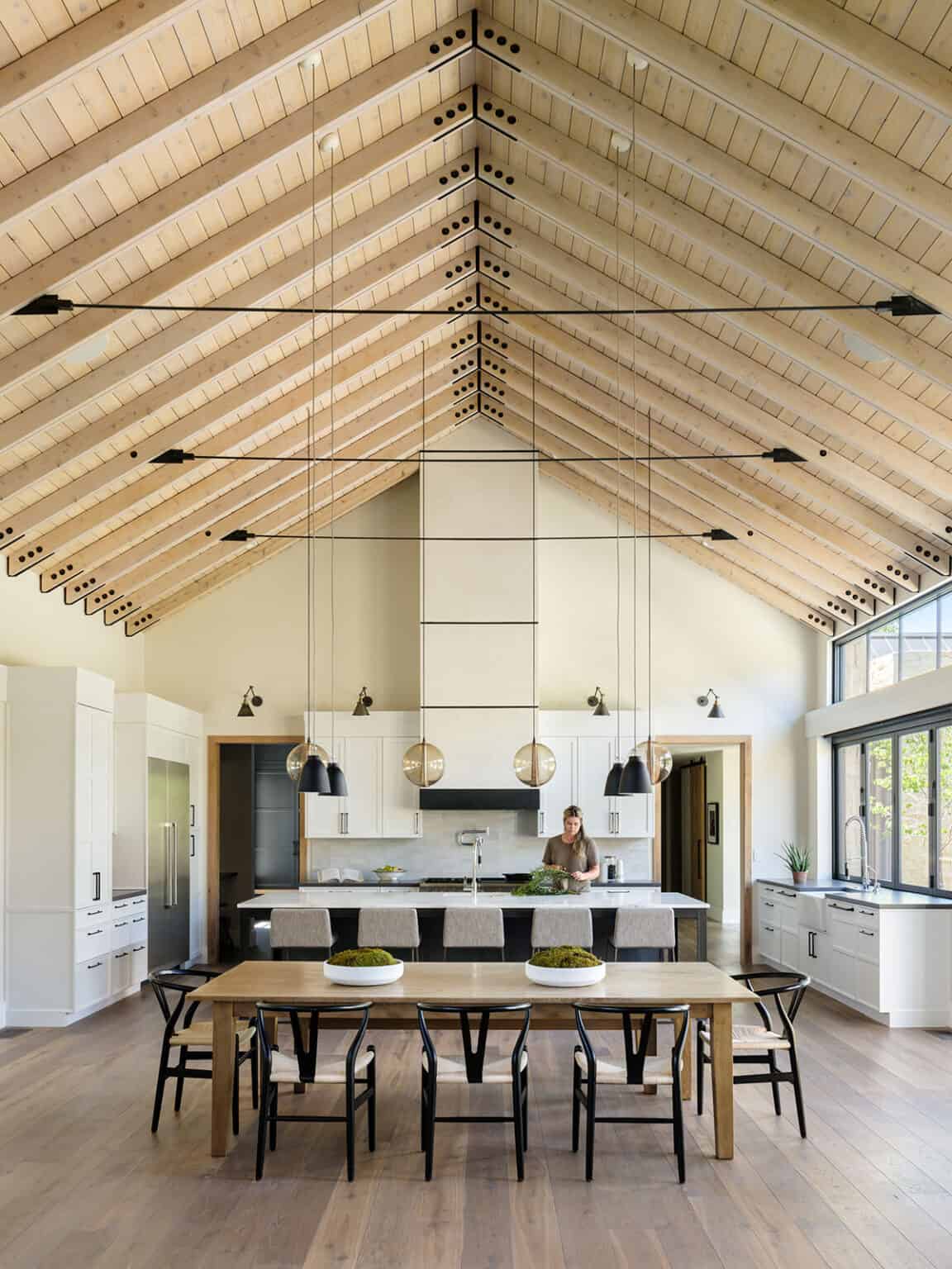 A Colorado house designed to embrace its beautiful pastoral landscape