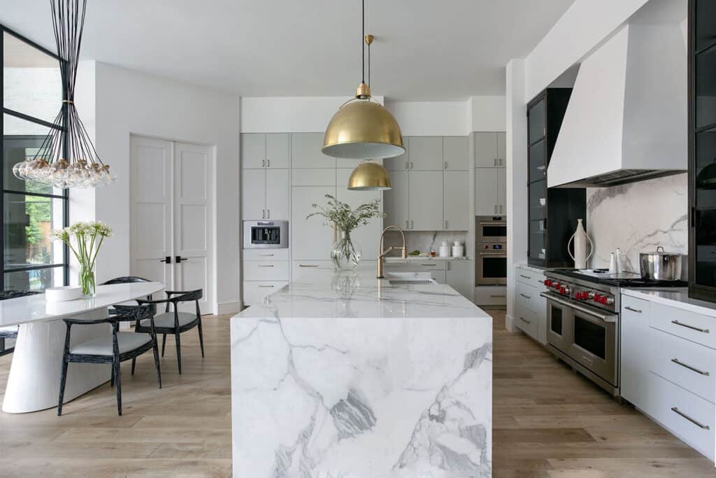 Step inside an inviting modern home with sophisticated styling in Texas