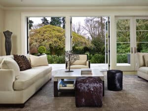Step inside a beautiful Seattle house with inviting black and white details
