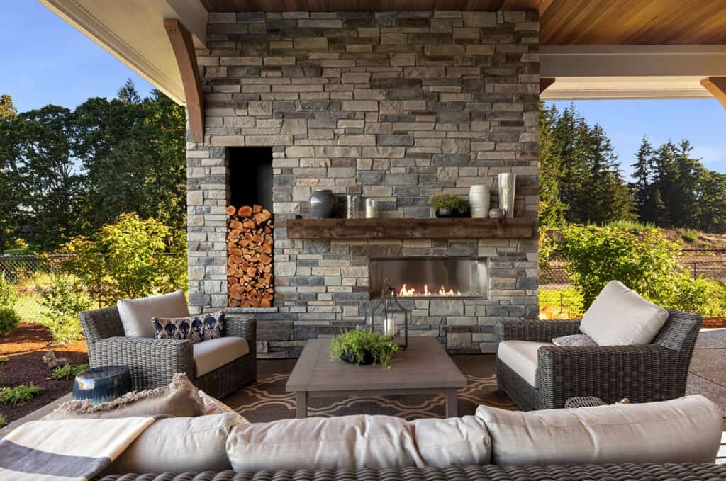 28 Amazing Covered Patio And Porch Design Ideas You'll Love