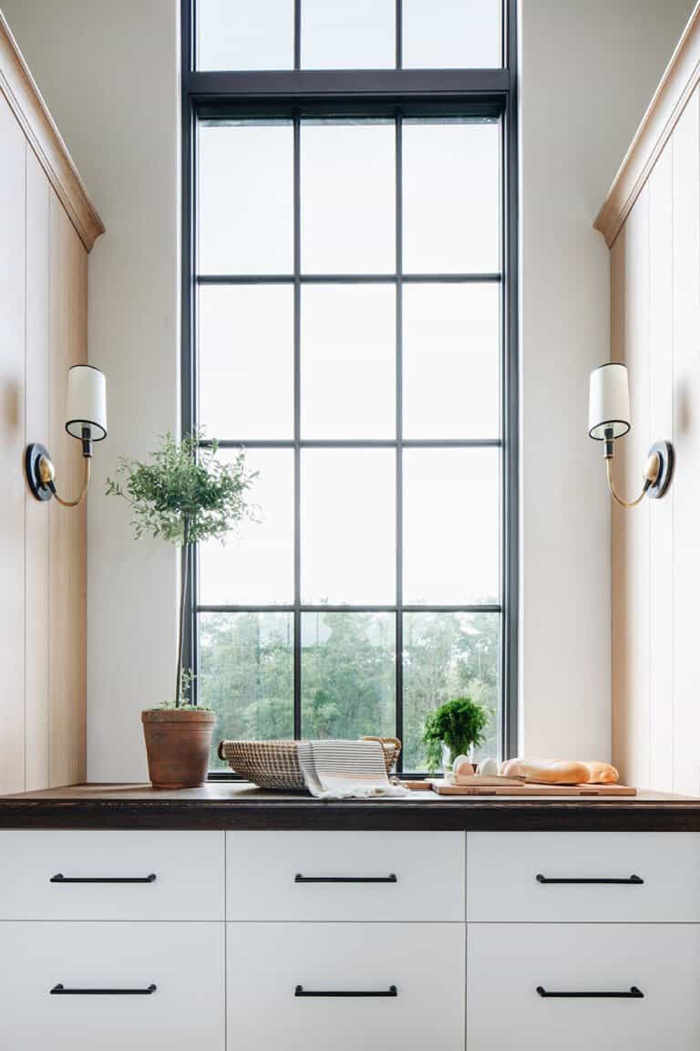 A stunning Belgian farmhouse style with a contemporary twist in Chicago