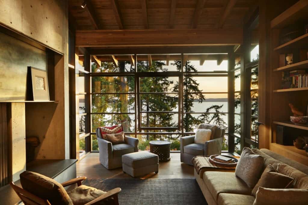 This modern beach house provides a cozy refuge in Washington State