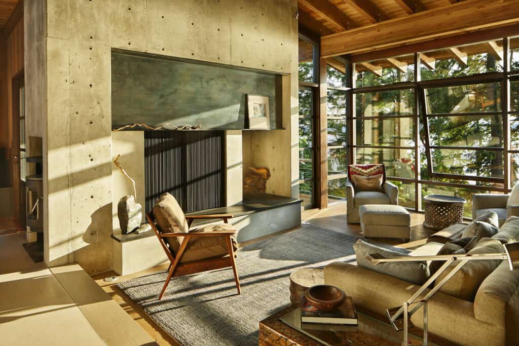 This modern beach house provides a cozy refuge in Washington State