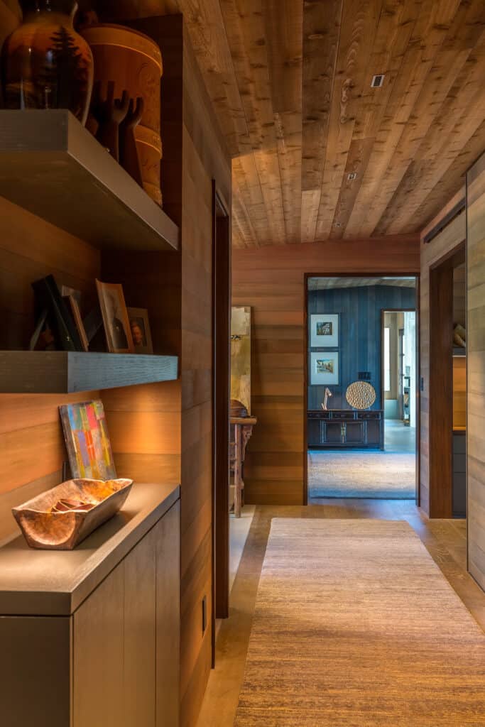 This modern beach house provides a cozy refuge in Washington State
