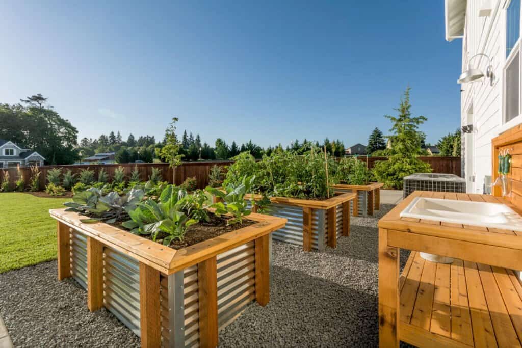 18 Of The Most Amazing Edible Kitchen Garden Ideas You'll Love