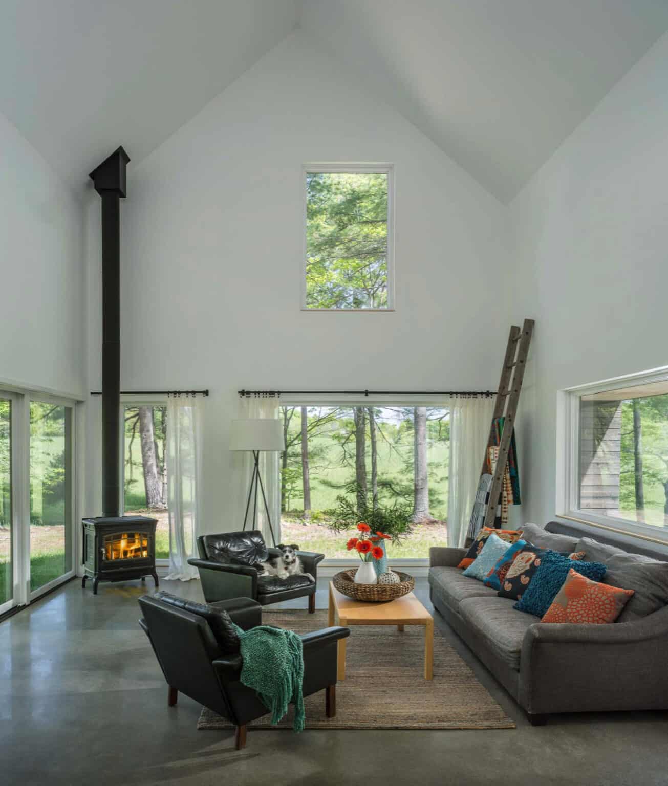 A Scandinavian inspired home in Vermont beautifully connects to nature