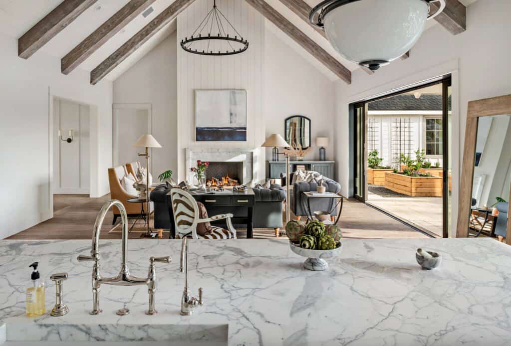 See inside this beautifully inspiring Arizona home with warm elegance