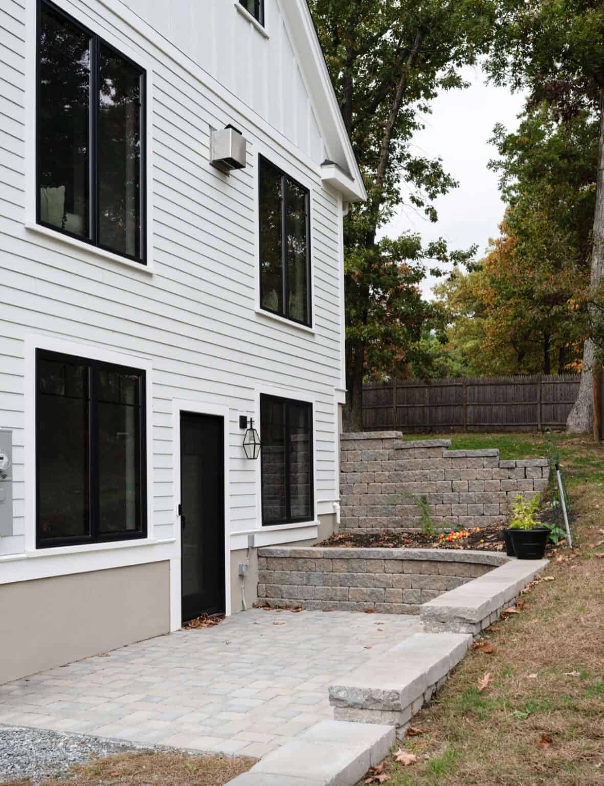 A split-level modern farmhouse gets fabulous makeover in Massachusetts