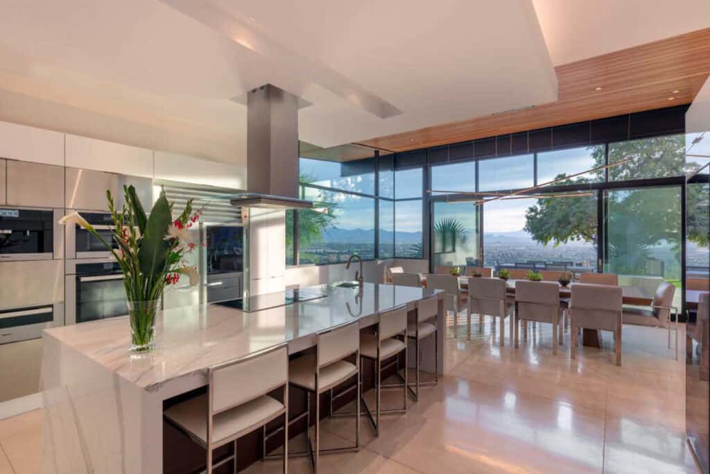This impressive modern house opens to the Arizona desert landscape