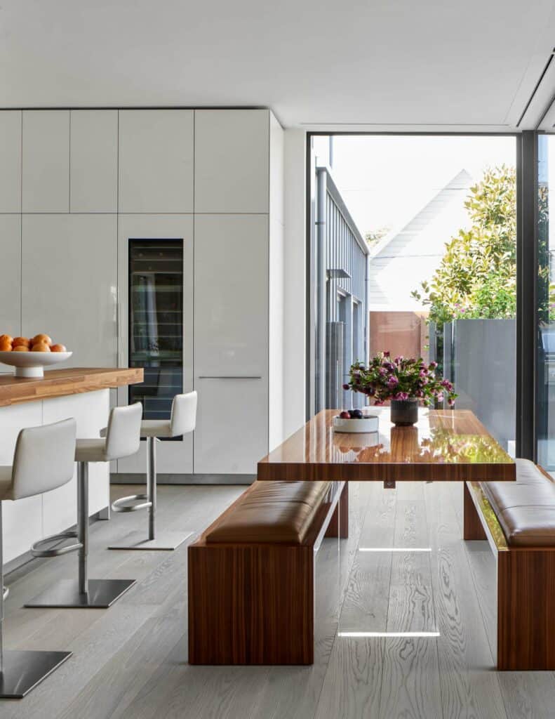 A peek inside this gorgeous modern house with elegant details in Texas