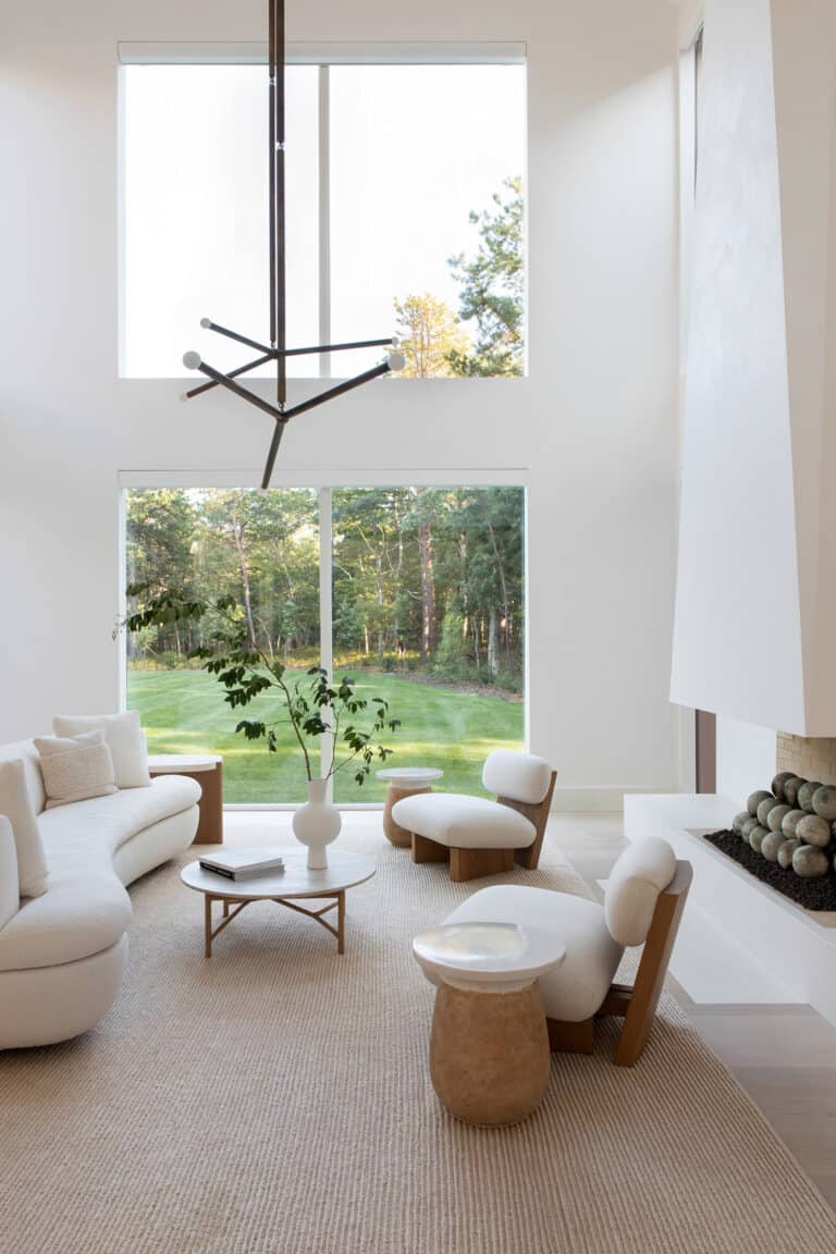 Tour a beautiful modern home with soothing interiors in Sag Harbor