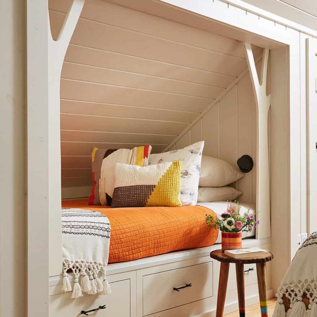 A blissful rustic summer retreat on the shores of Lake Owen, Wisconsin
