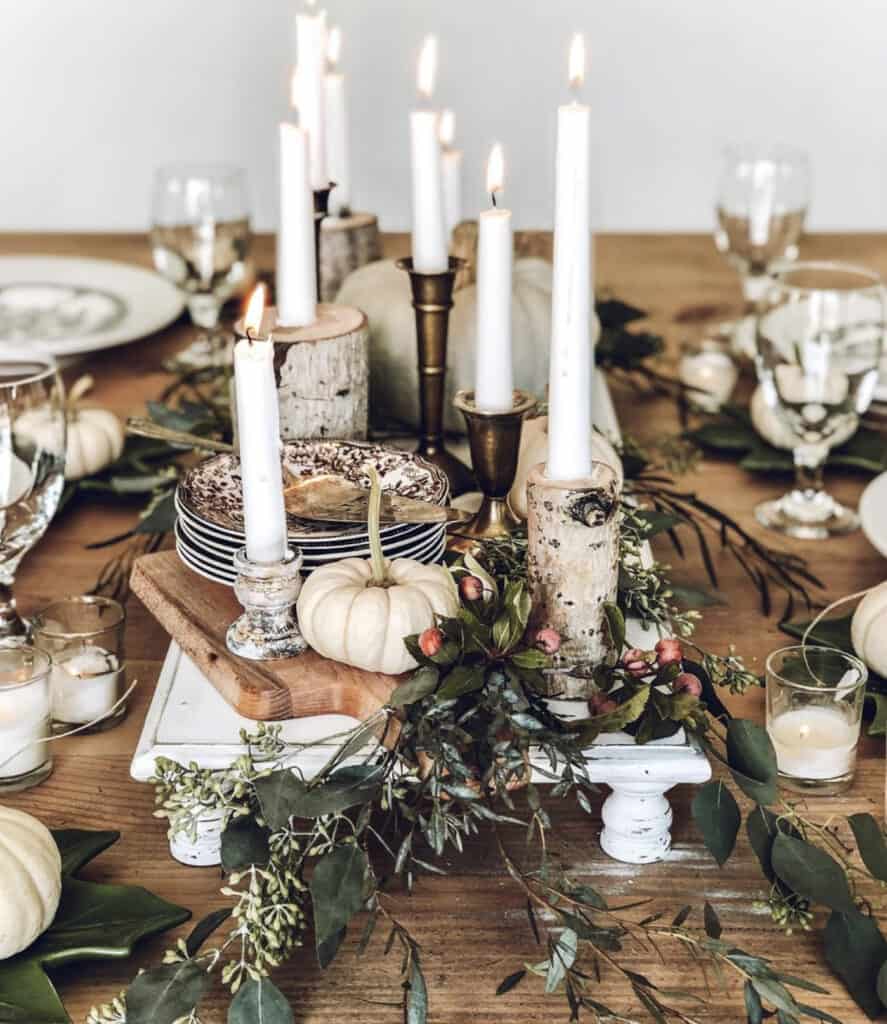 22 Stunning Fall Tablescape Decor Ideas To Wow Your Guests