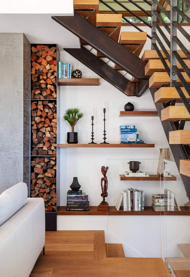 Step inside this midcentury-inspired home in a California redwood forest