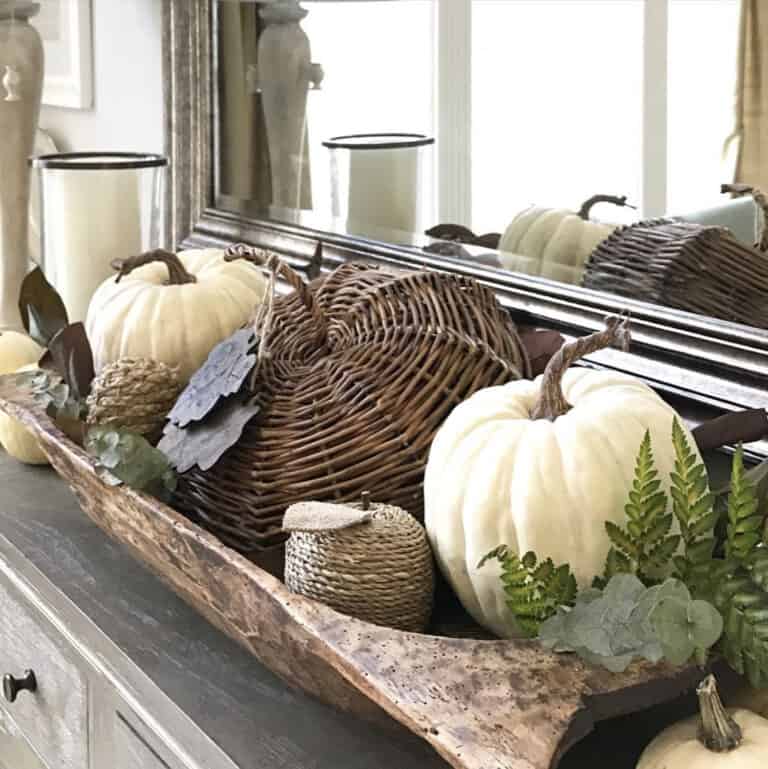 19 Stunning Decorating Ideas To Celebrate Fall Using Dough Bowls