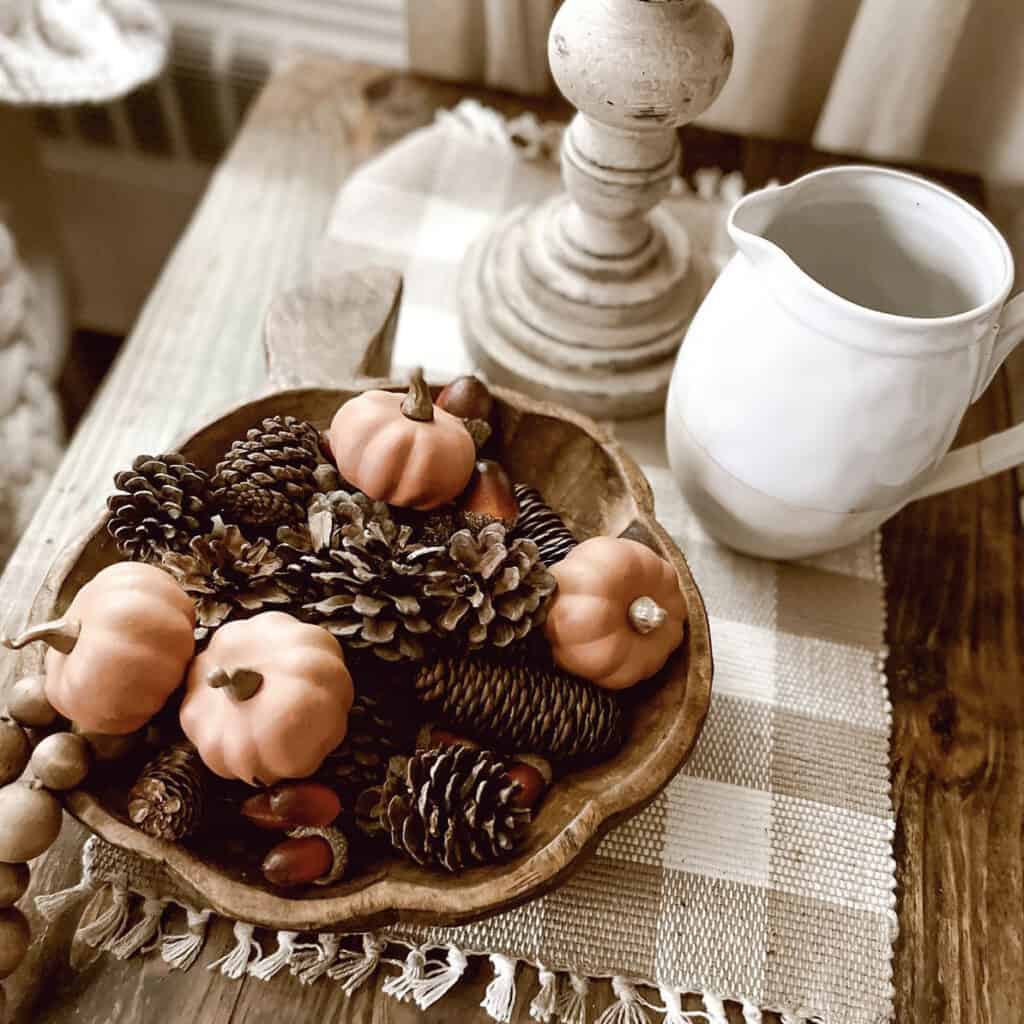 19 Stunning Decorating Ideas To Celebrate Fall Using Dough Bowls