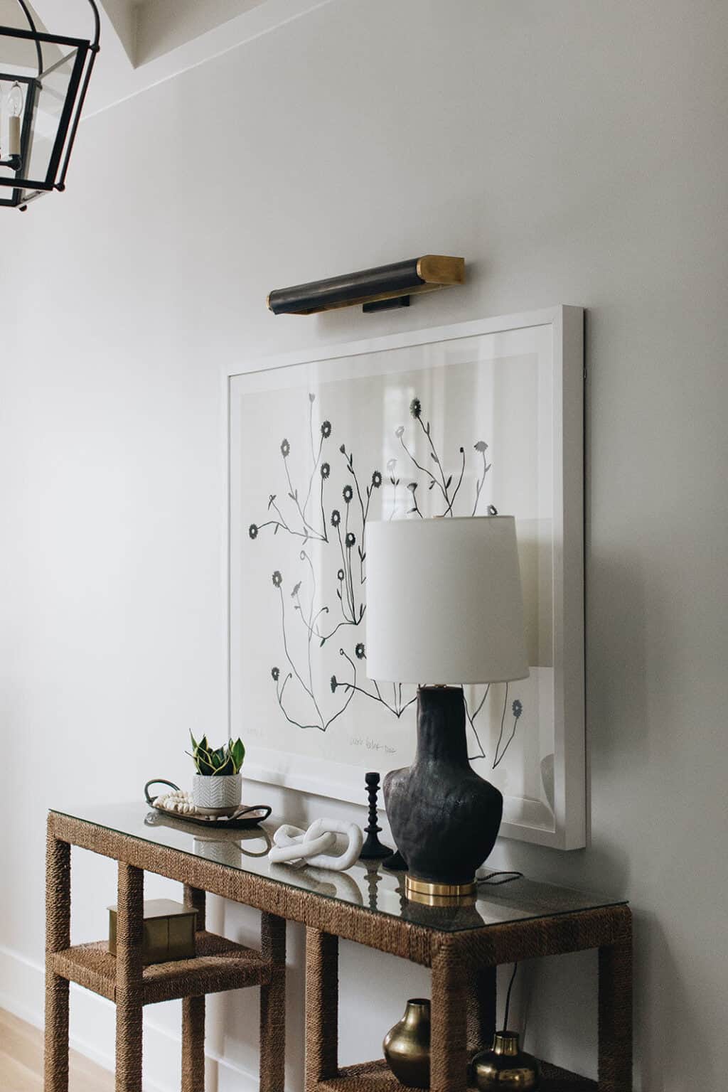 House Tour: An elegant home in Illinois with drool worthy interiors