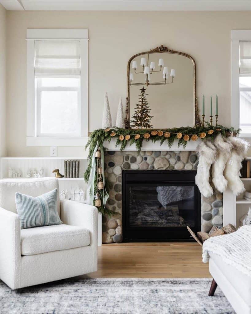 25 White Christmas Decorating Ideas To Make Your Home Sparkle