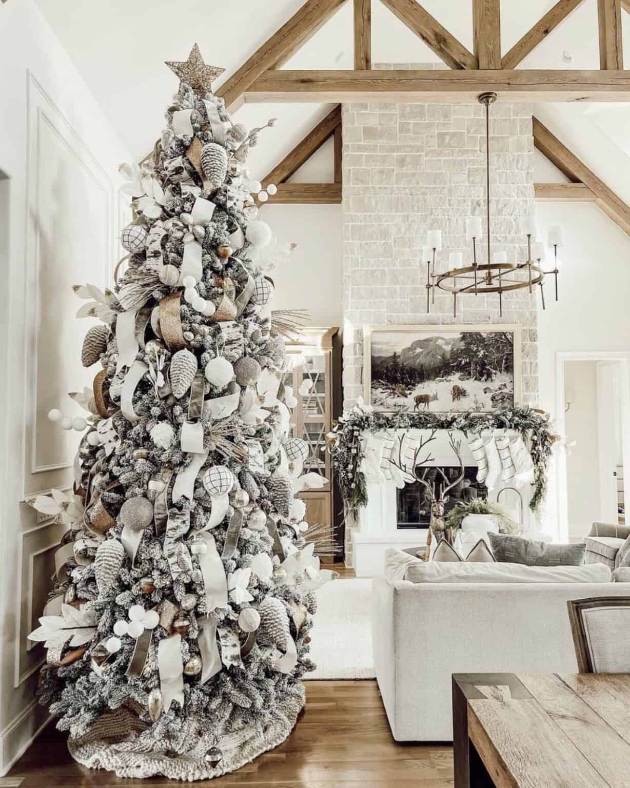 25 White Christmas Decorating Ideas To Make Your Home Sparkle
