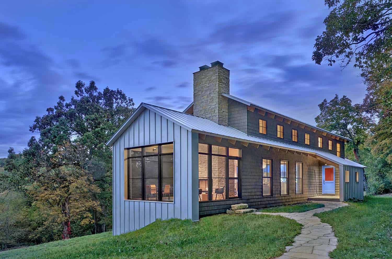 A peaceful farmhouse retreat in Wisconsin surrounded by natural beauty