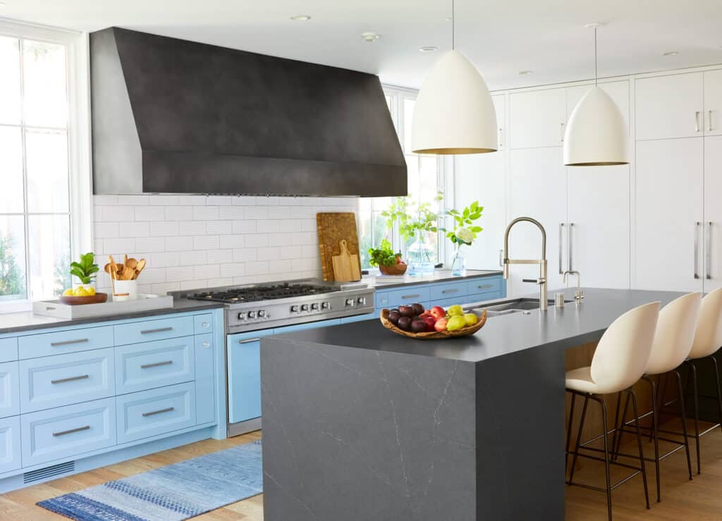 Clean lines define this visually stunning modern house in Minnesota