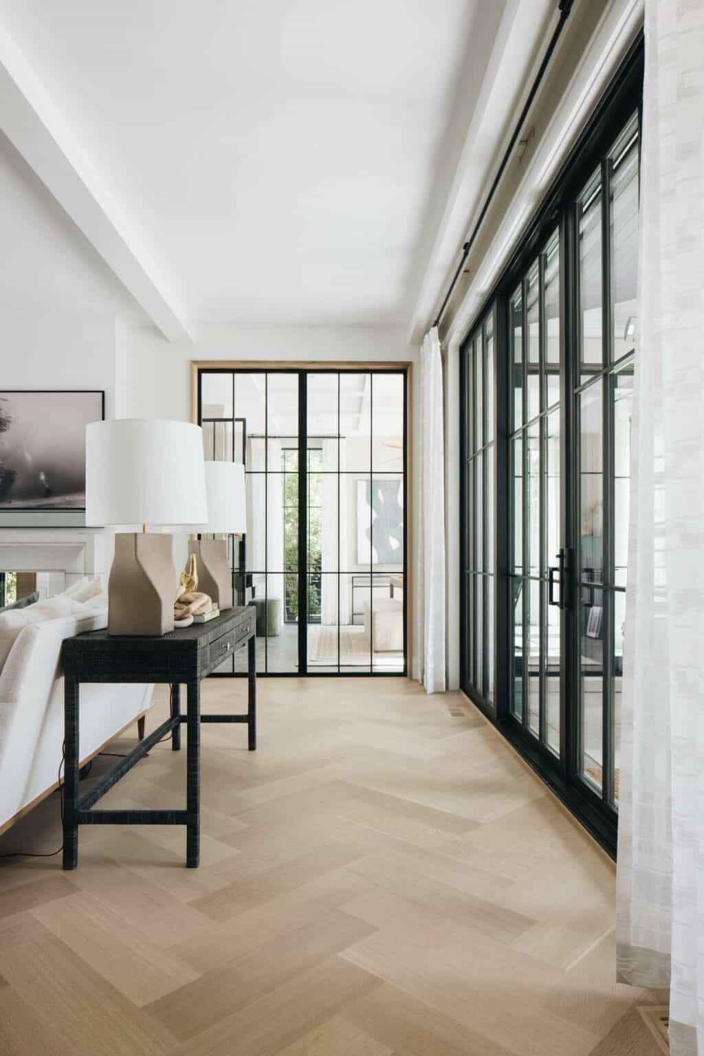 See this moody modern house in Illinois with stunning living spaces
