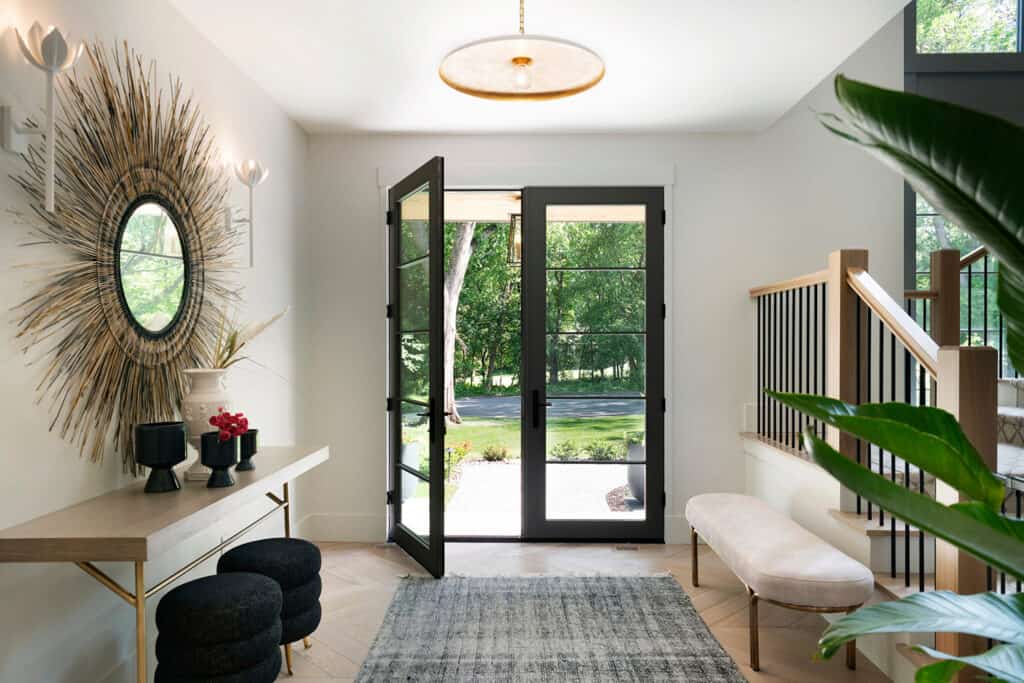 See this French contemporary house in Minnesota with organic modern details