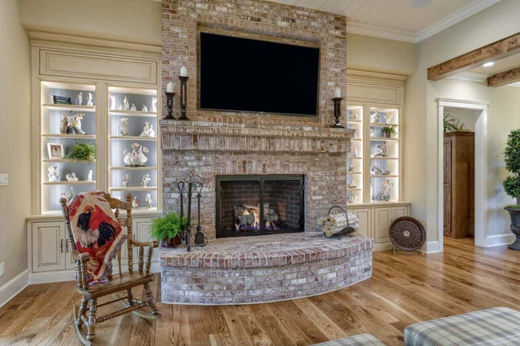 A beautiful country farmhouse created for empty nesters in North Carolina