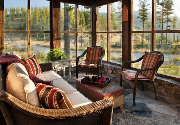 33 Cozy And Rustic Sunroom Ideas You'll Love All Season