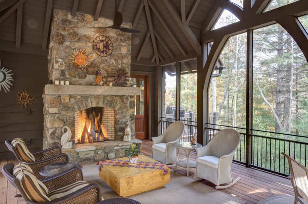 33 Cozy And Rustic Sunroom Ideas You'll Love All Season
