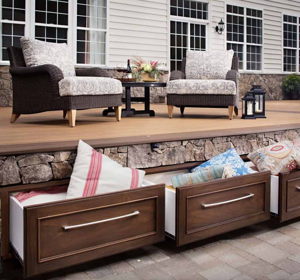 24 Jaw-Dropping Backyard Deck Ideas That Will Inspire You