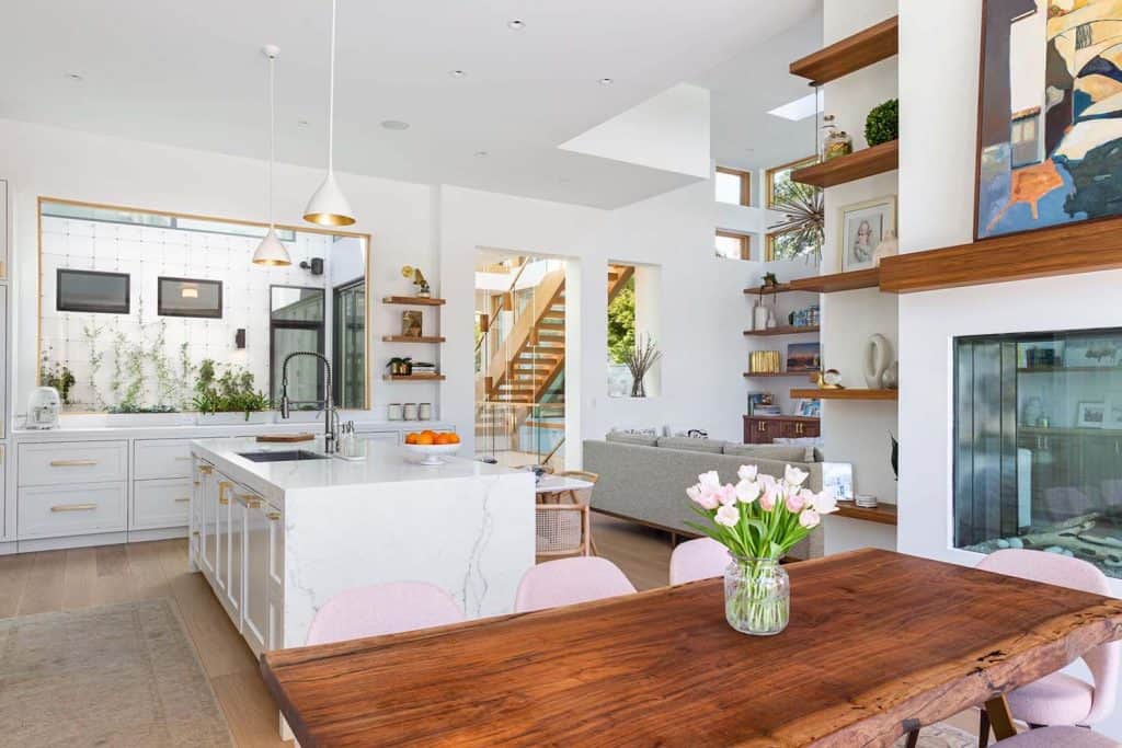 This light-filled modern home in Palo Alto has a cool backyard office