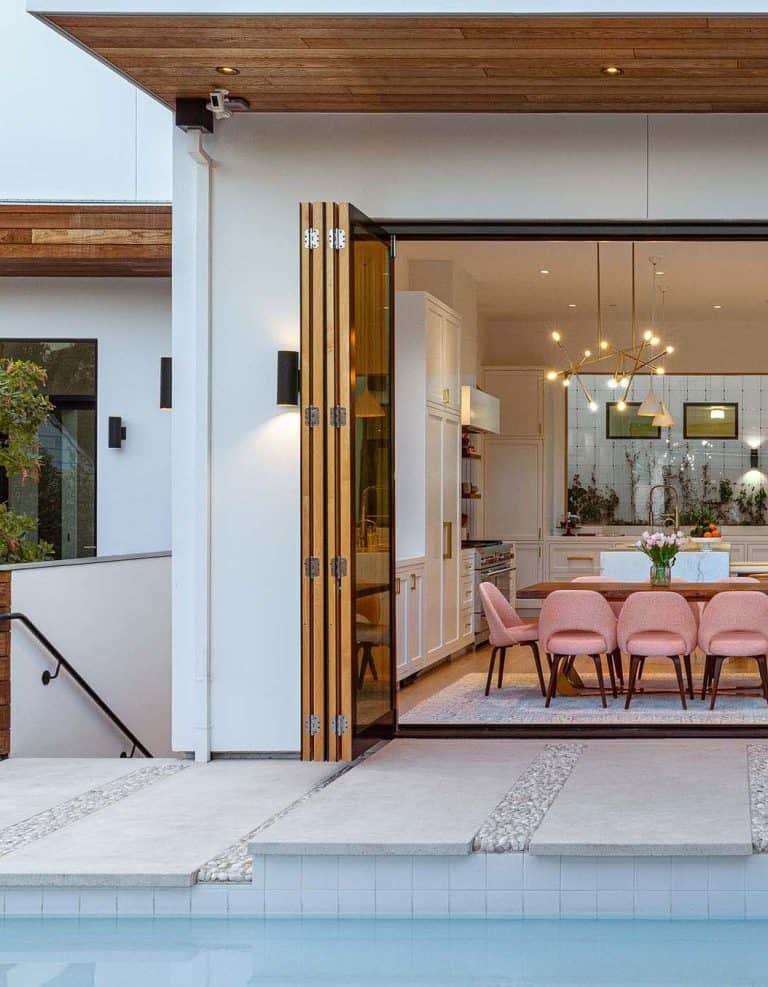 This light-filled modern home in Palo Alto has a cool backyard office
