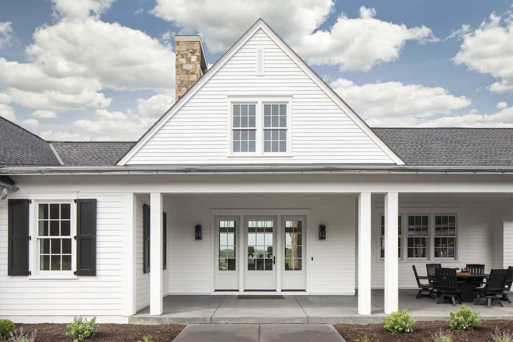 Step into this inspiring modern farmhouse house tour in the Midwest