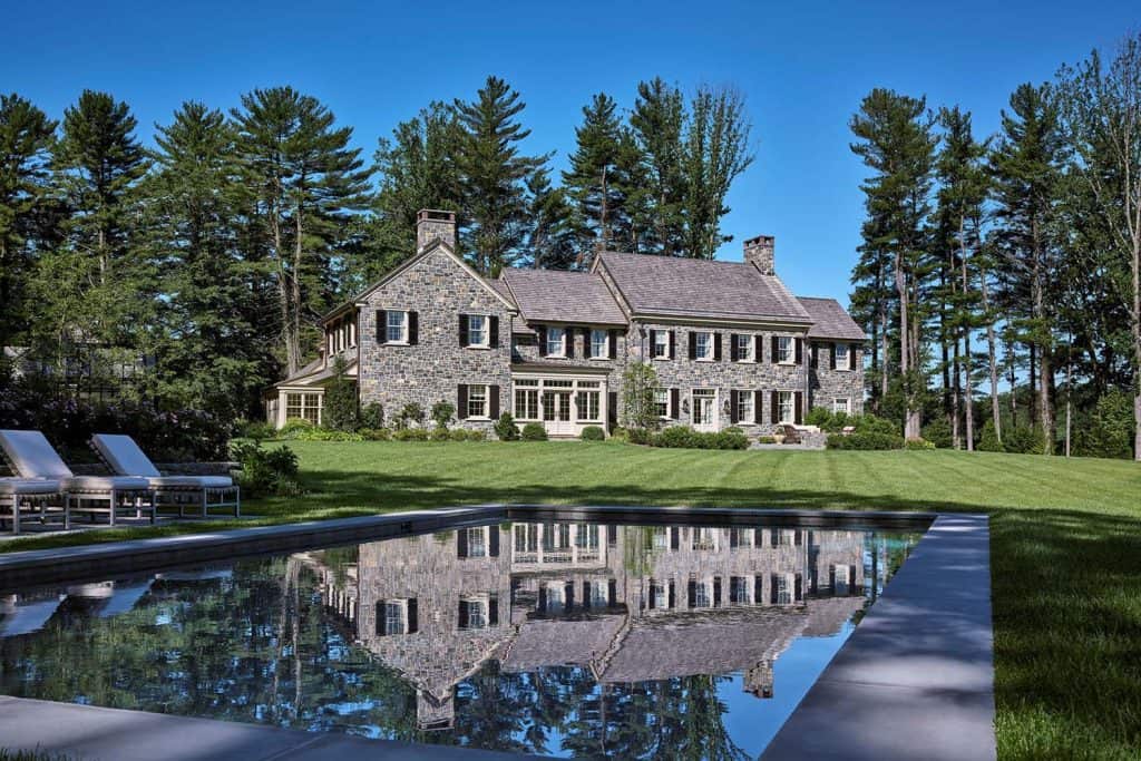 A charming stone house in Delaware with a peaceful countryside setting