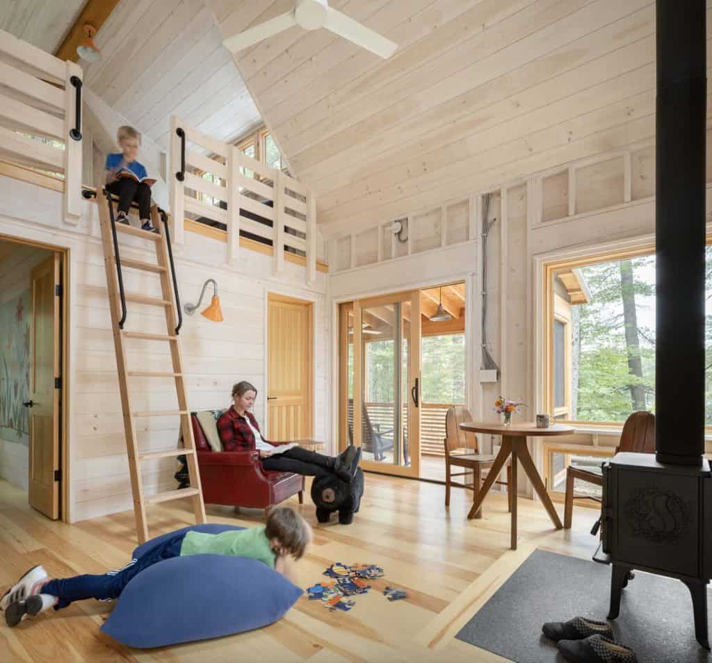 Amazing camp-like family cabin in Maine is a retreat for nature lovers