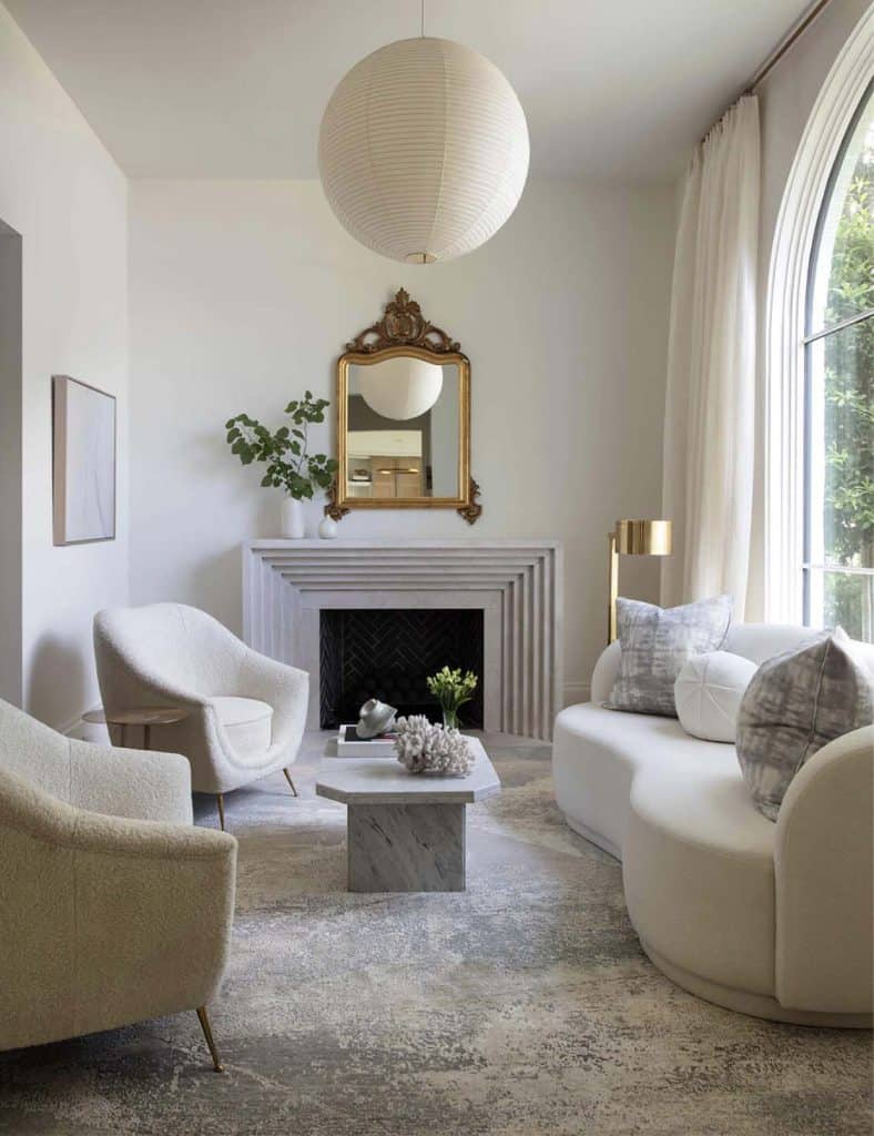 A peek into this stunning English style house with luxe interiors in ...