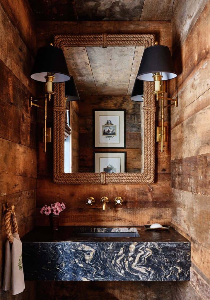 A historic home on Nantucket Island gets a beautifully charming update
