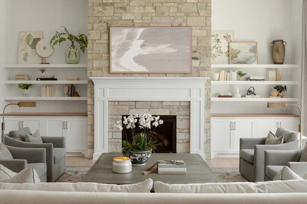 Step inside an impressive Wisconsin house with a timeless design style