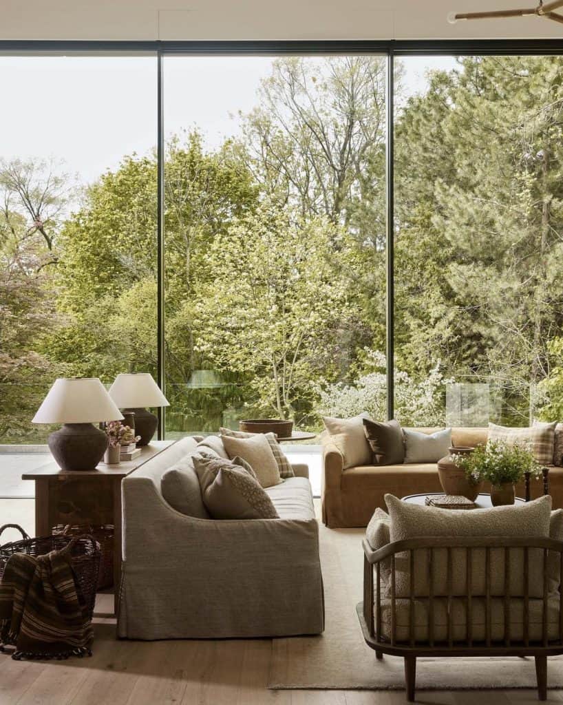 A peek into this stunning Canadian home with drool-worthy living spaces