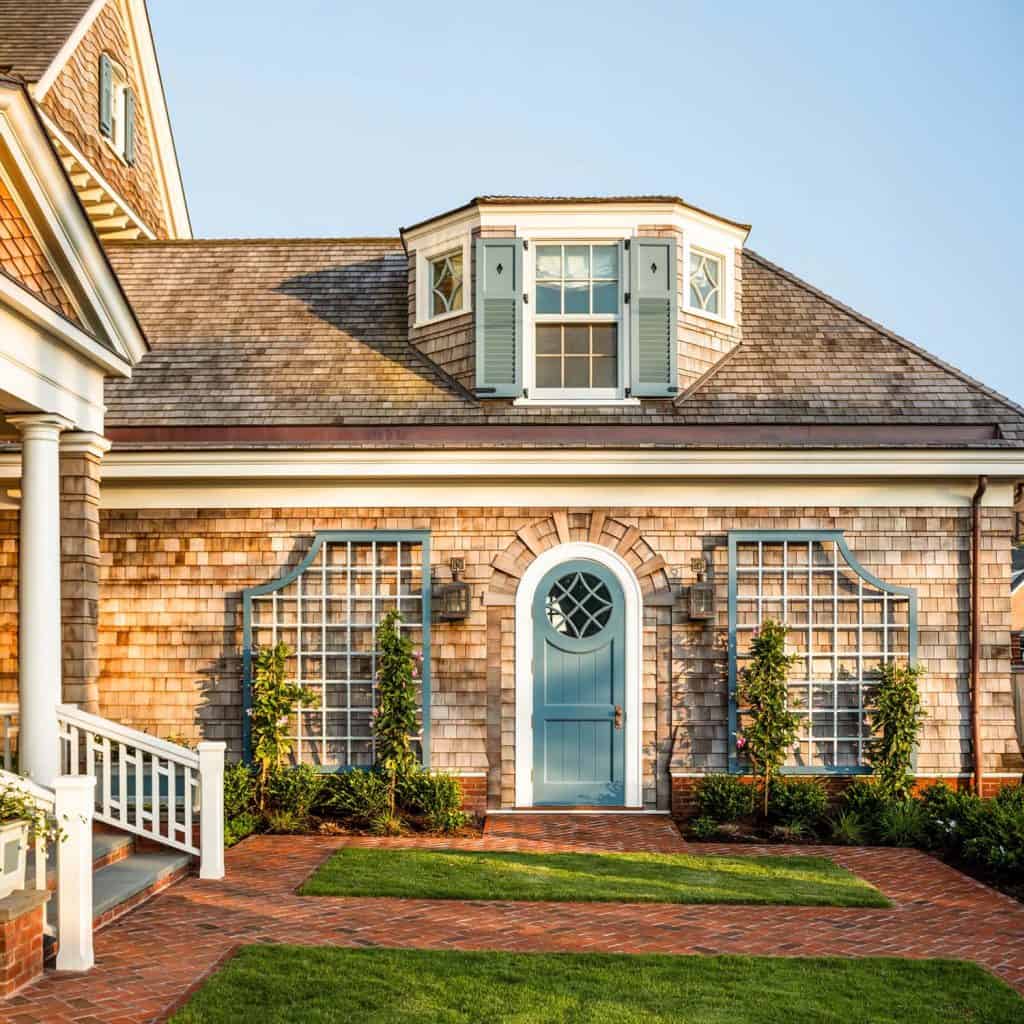 A delightful Virginia Beach house with dreamy oceanfront living